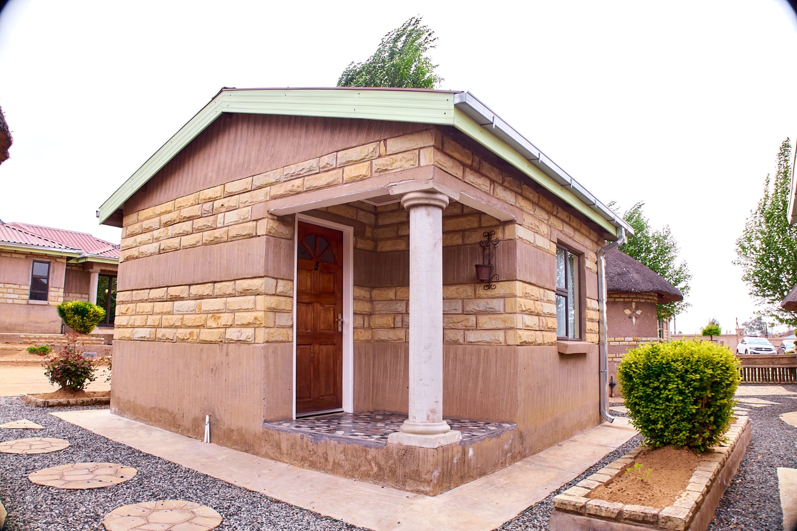 Seqonoka Villa - Visit Lesotho